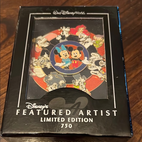 Disney | Other | Disney Artist Collection 205 Mickey Minnie Friends ...